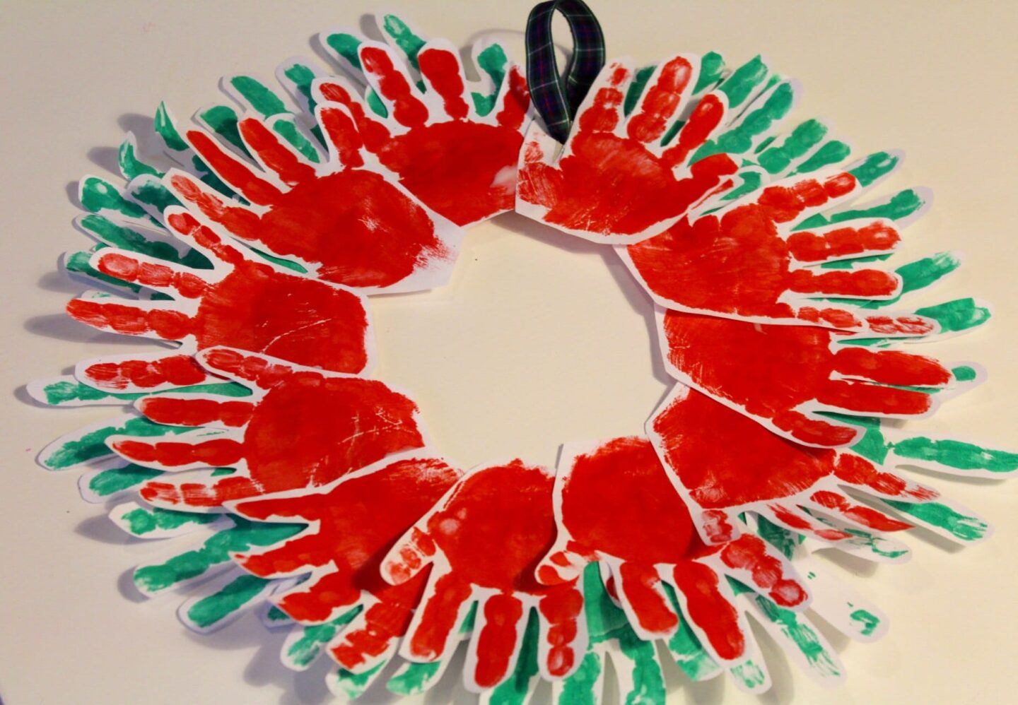 A Christmas Handprint Wreath - We Made This Life