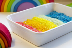 How To Make Coloured Rice For Sensory Play (Rainbow Rice) - We Made ...
