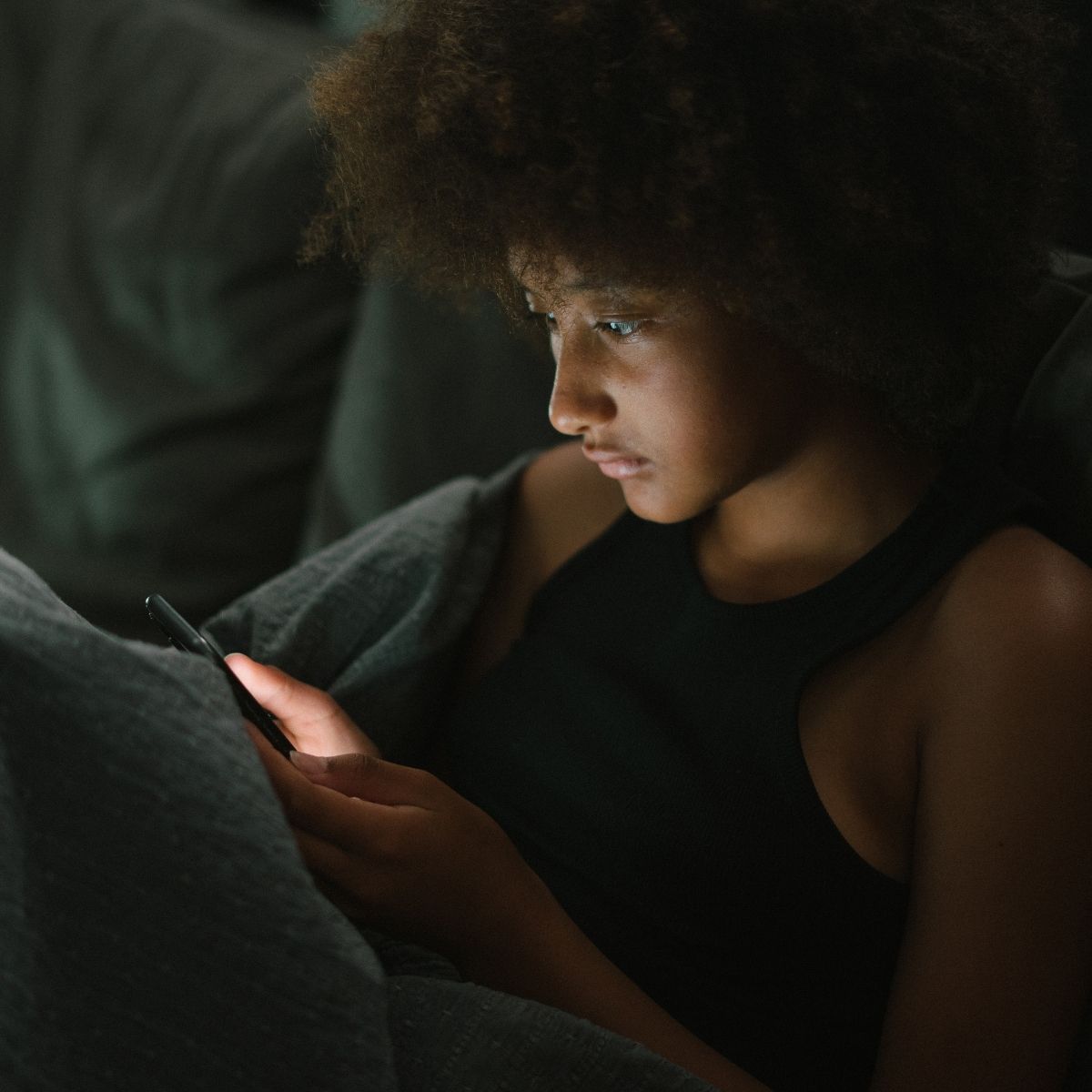 7 Ways Prolonged Screen Time Can Affect Your Mood - We Made This Life